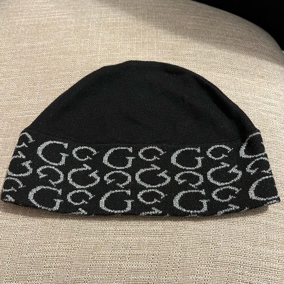 Guess | Accessories | Guess Women Hat | Poshmark